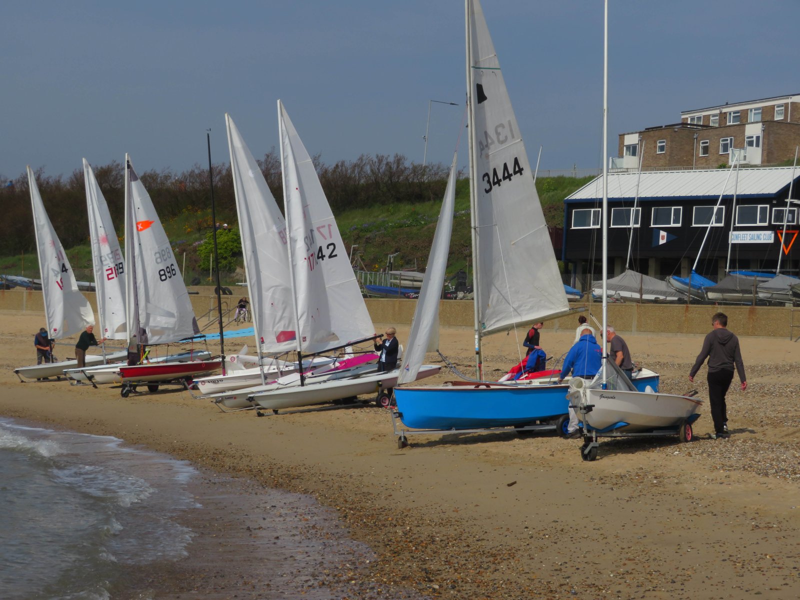 Jono Leads The Way | Gunfleet Sailing Club