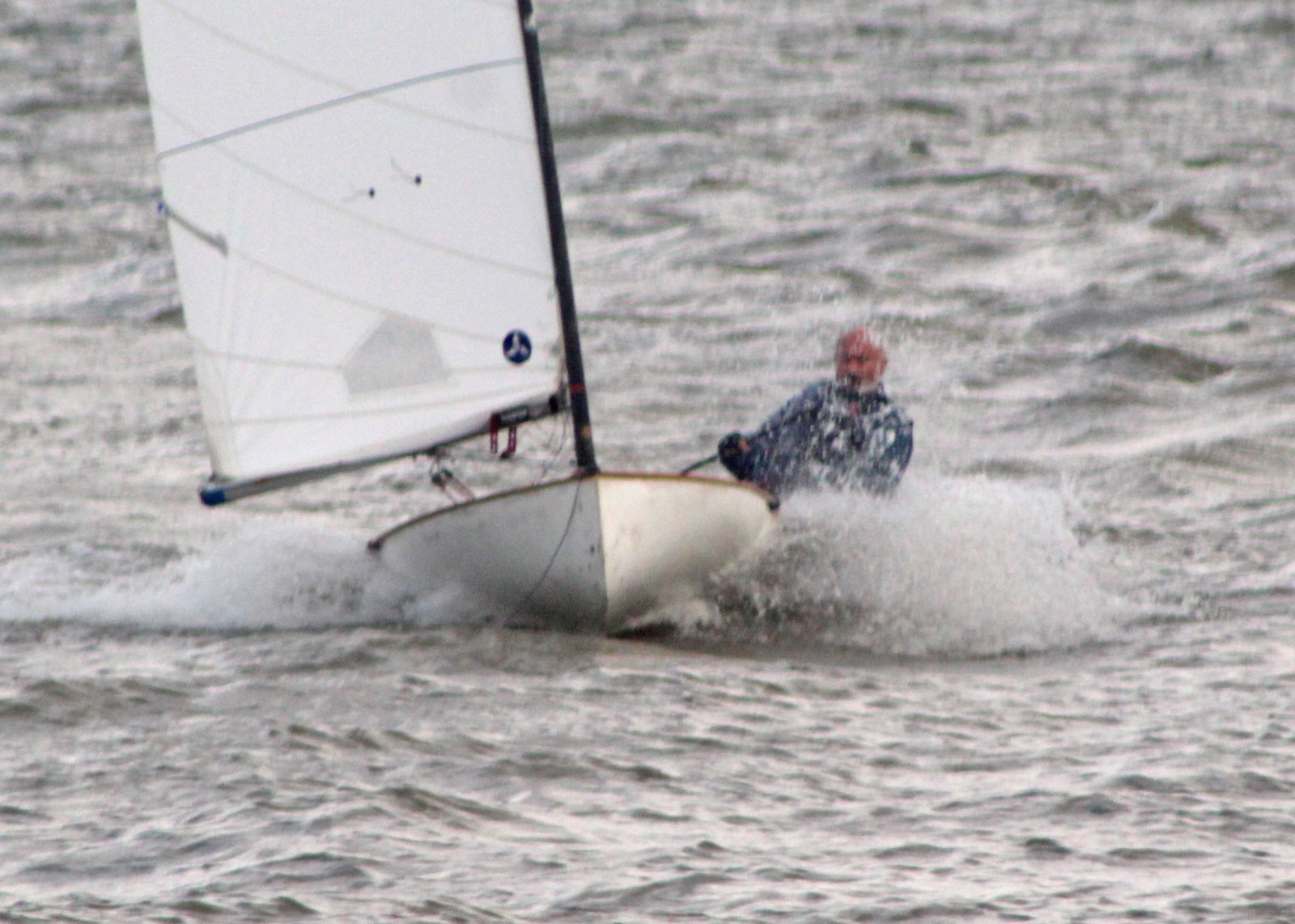 Simon Takes His Europe To Victory In Difficult Conditions | Gunfleet ...