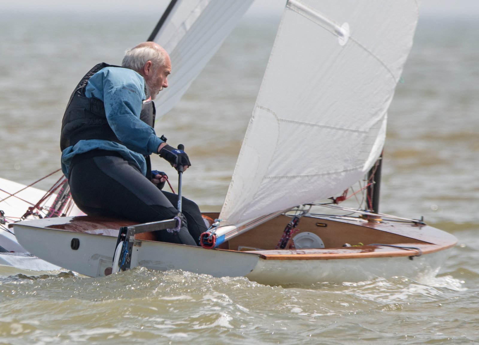 Simon Takes Europe Into Winter Win | Gunfleet Sailing Club