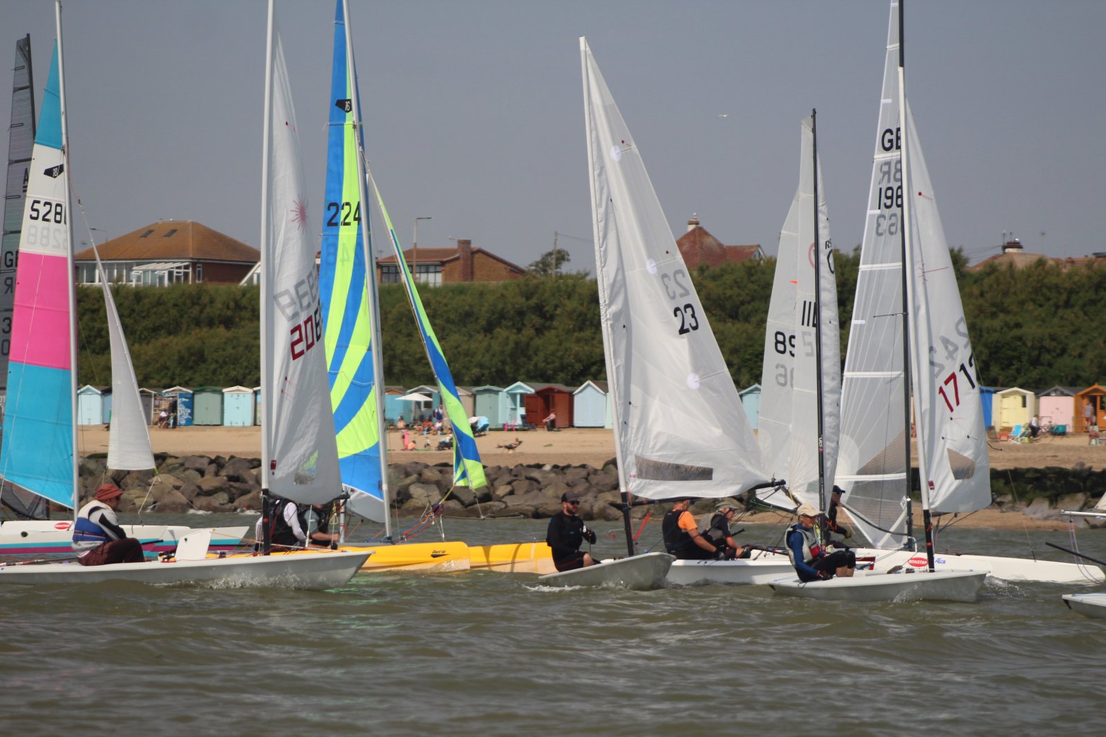 Diamond Jubilee Regatta A Real Scorcher | Gunfleet Sailing Club
